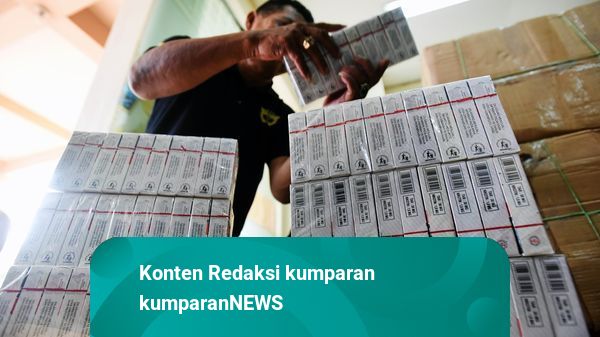 Bea Cukai Gagalkan Pengiriman 1 Juta Batang Rokok Ilegal di Dumai | kumparan.com
